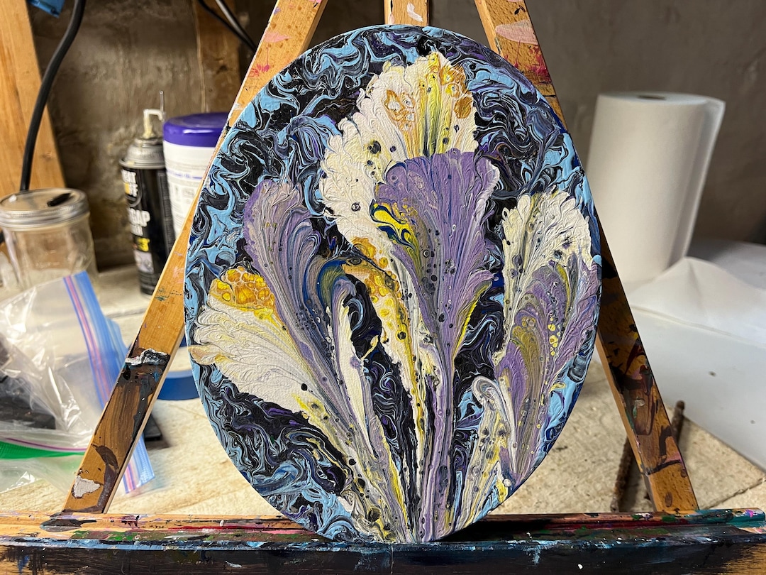 String Pull Acrylic Pour Painting on Oval Canvas - Etsy