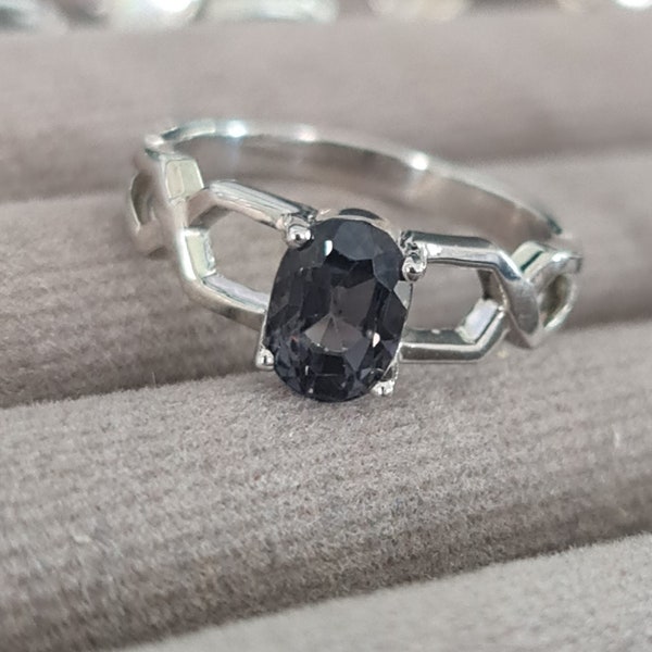 Grey Spinel Ring - Etsy
