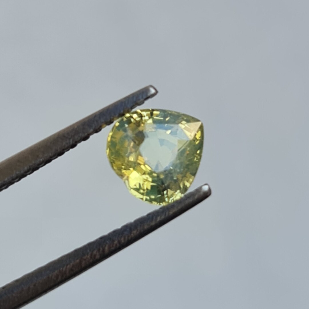 Milky Lime Chrysoberyl, 1.01ct. Rare Color Gemstone. No Treatment ...