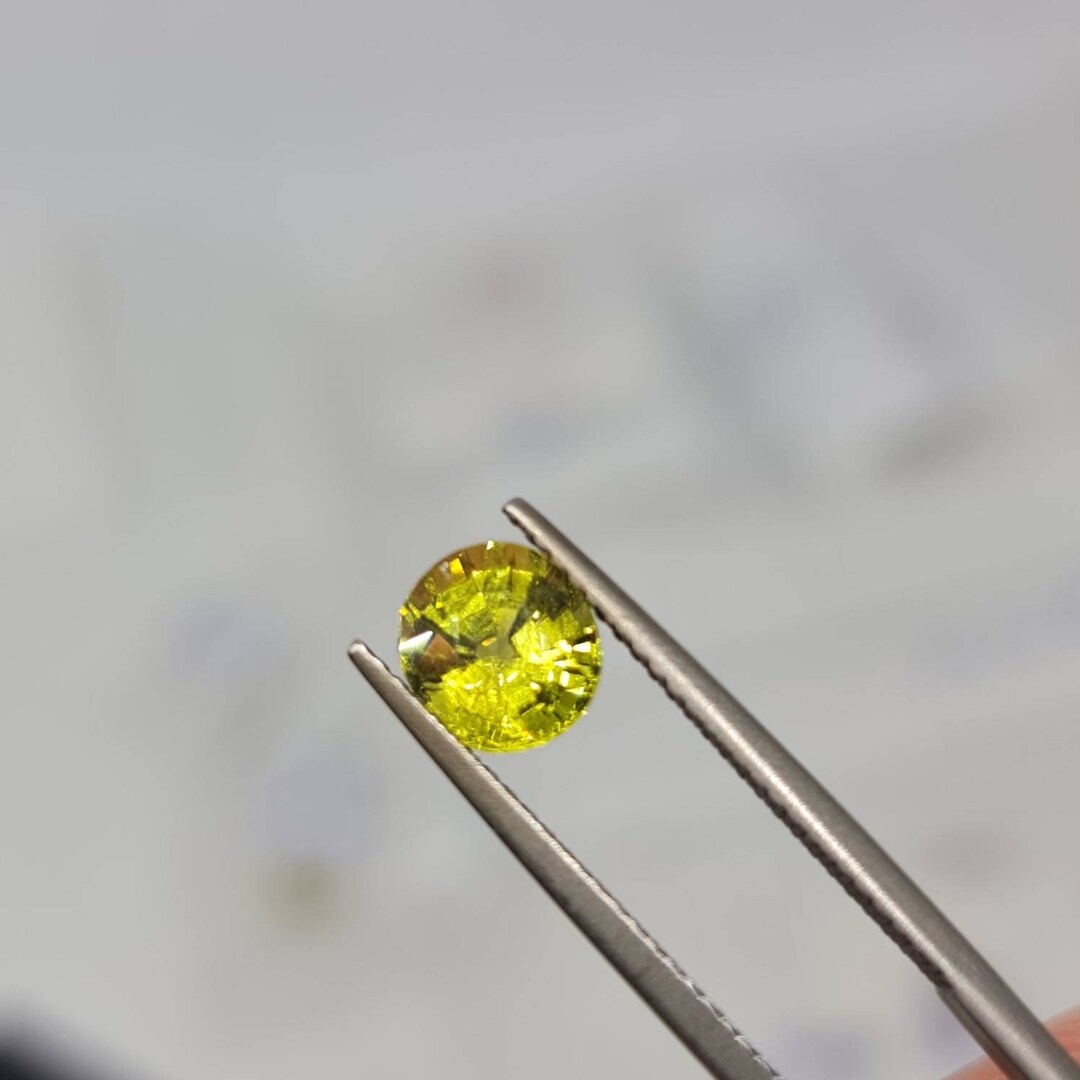 1.58ct Vivid Greenish Yellow Mali Garnet: Oval Gemstone - Etsy