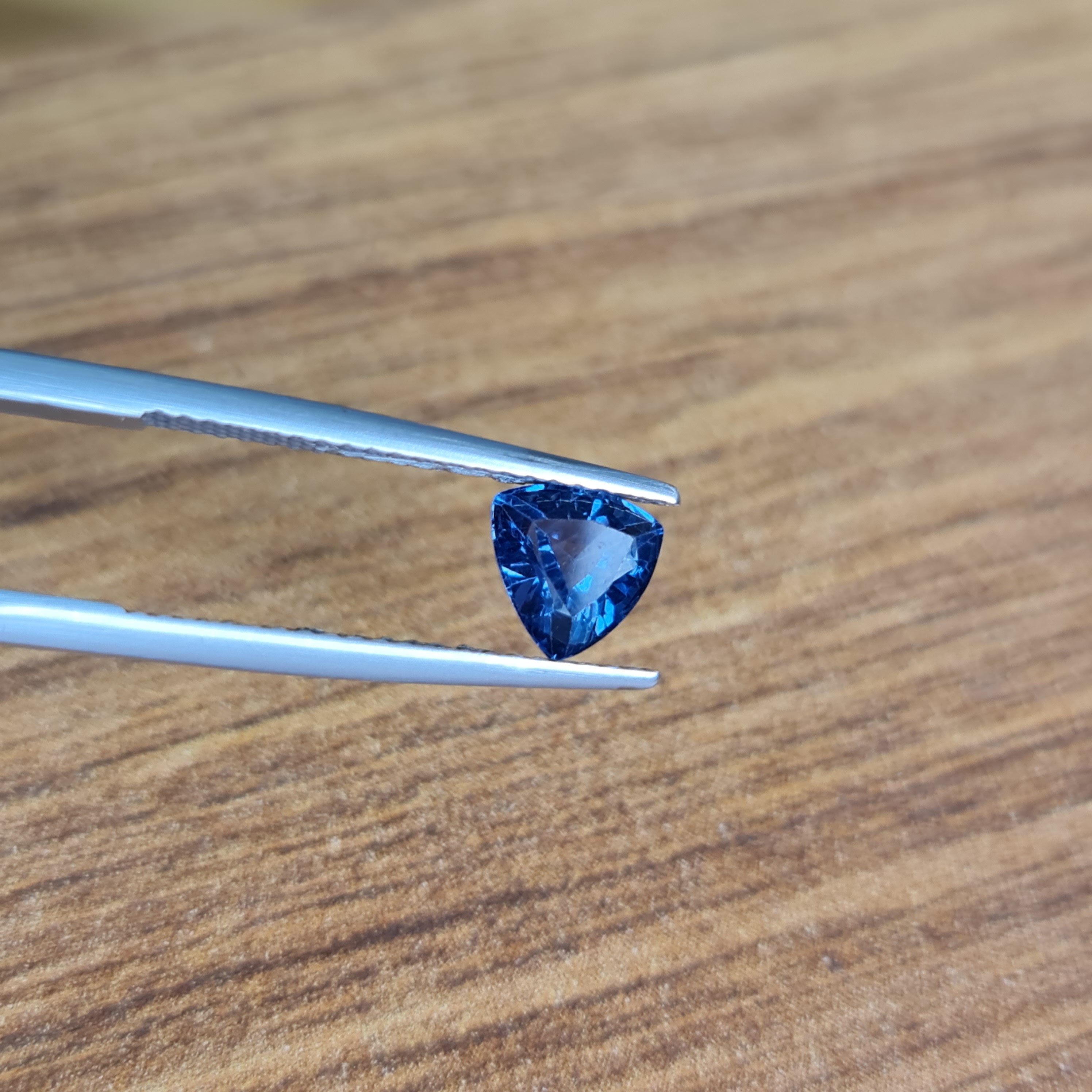 Natural Blue Spinel 0.90ct. Deep Blue trillion shape. | Etsy