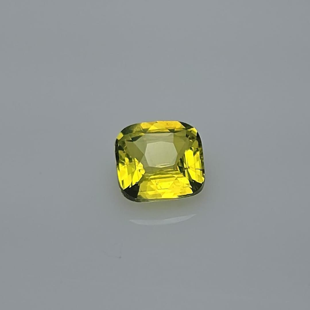 Neon Lime Chrysoberyl, 1.07ct. Rare Color Gemstone. No Treatment ...