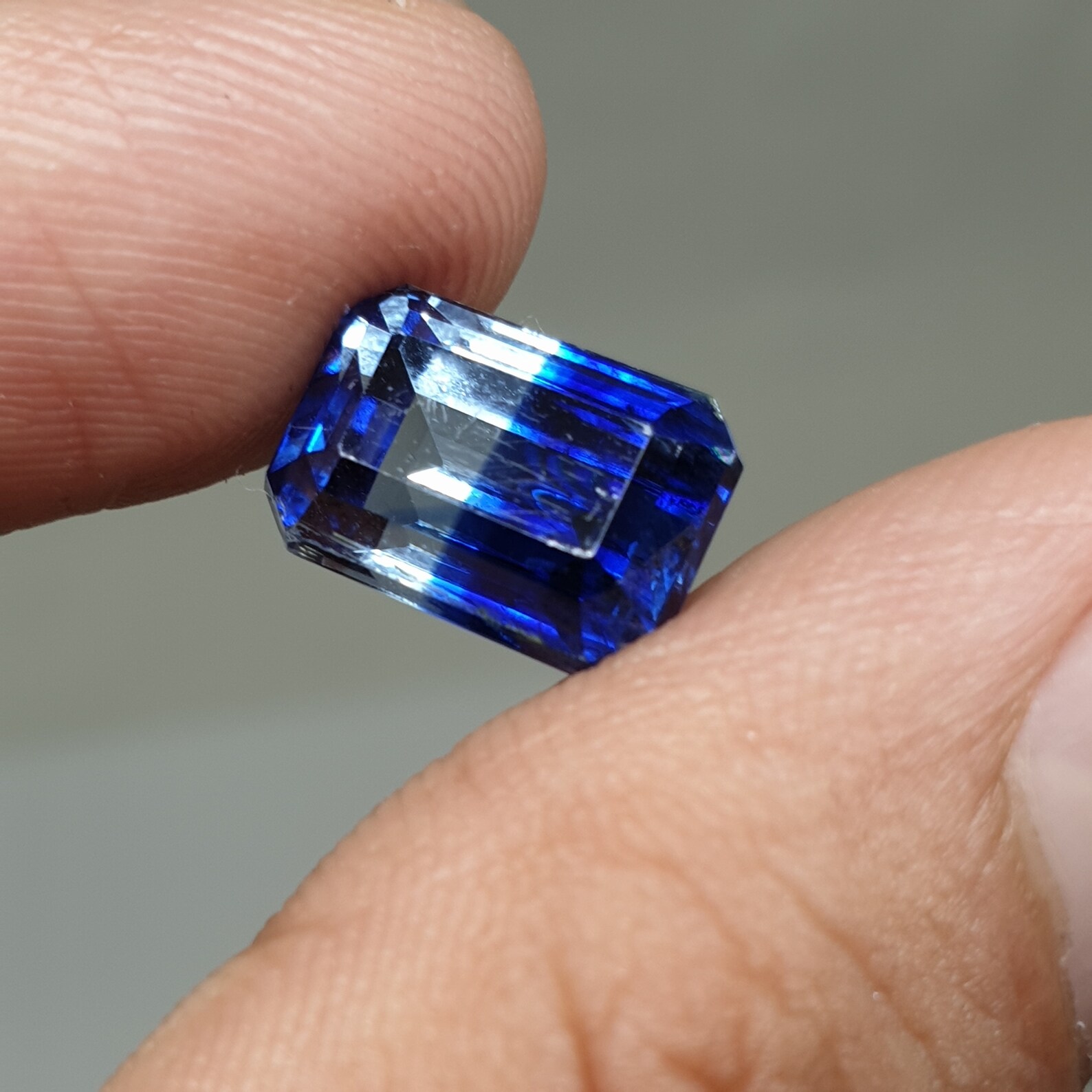 Bicolor Kyanite Gemstone, 8.01ct Royal Blue Colorless, Emerald Cut - Etsy