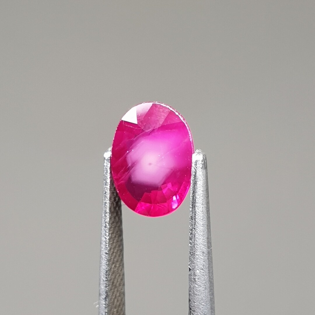 Natural Ruby With Hexagonal Growth Pattern, From Burma. 1.85ct. Normal ...