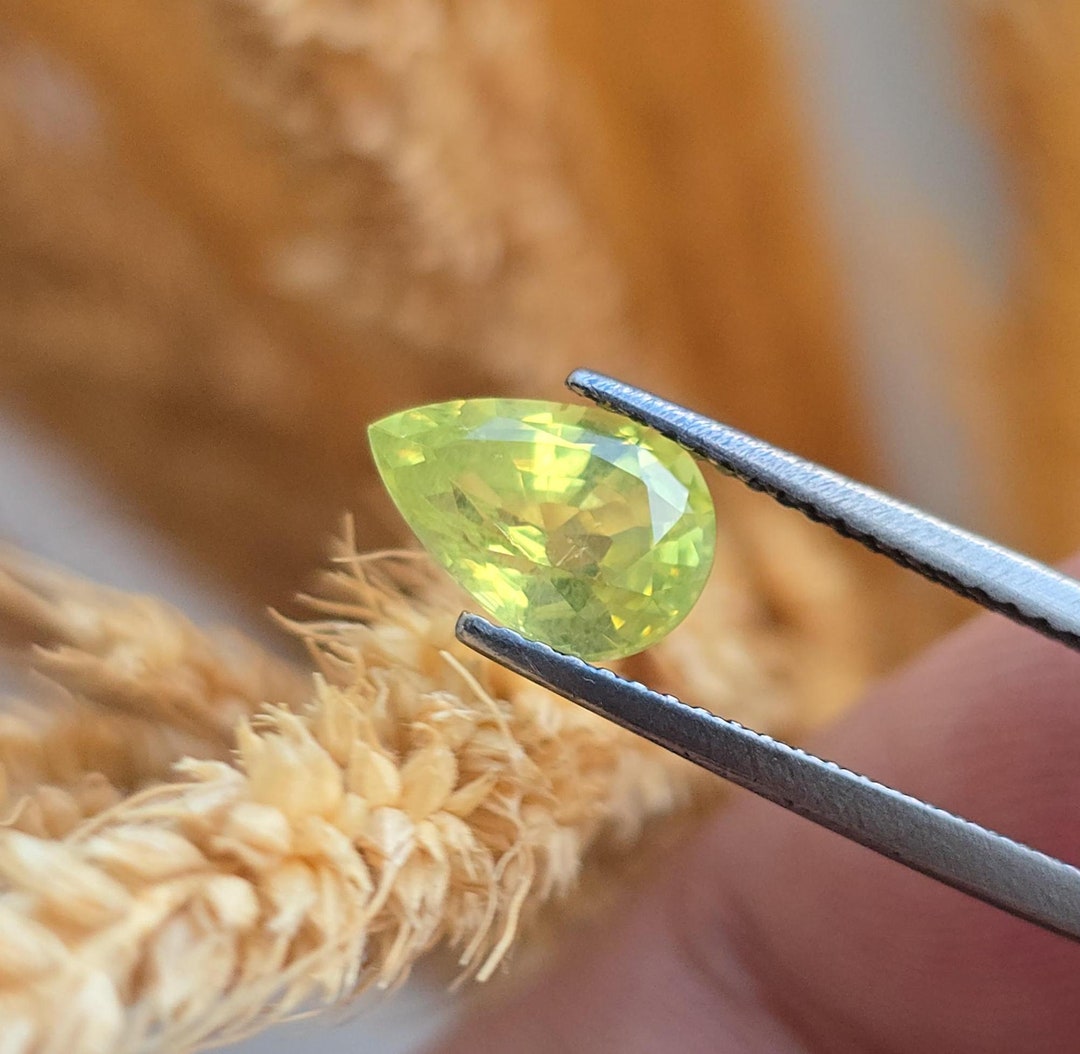 Vivid Lime Chrysoberyl, 1.81ct. Rare Color Gemstone. No Treatment, Pear ...