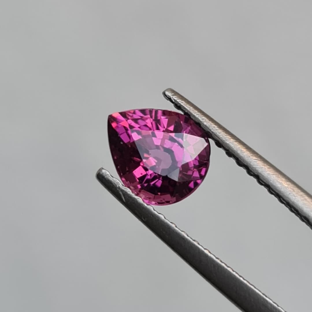 Rhodolite Garnet, Purplish Pink, 1.33ct. Very Bright Gemstone. Pear ...