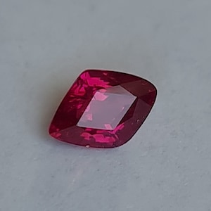 Natural Ruby 0.70ct, Vivid Pink Red, Diamond Shape. Excellent Color Cdn ...