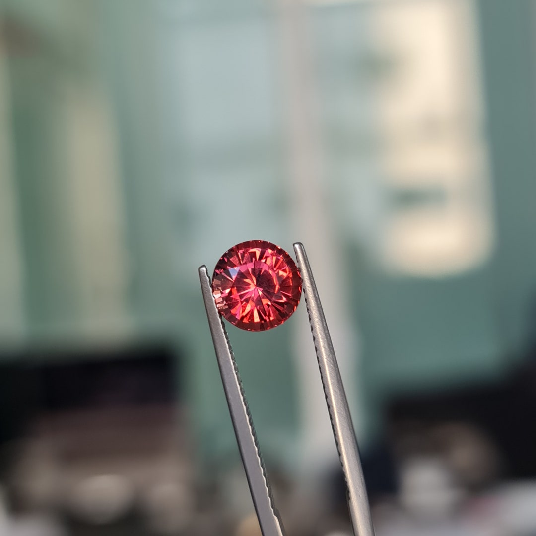 Natural Malaya Garnet, Slight Color Change Garnet, Pinkish - Orange, 2 ...