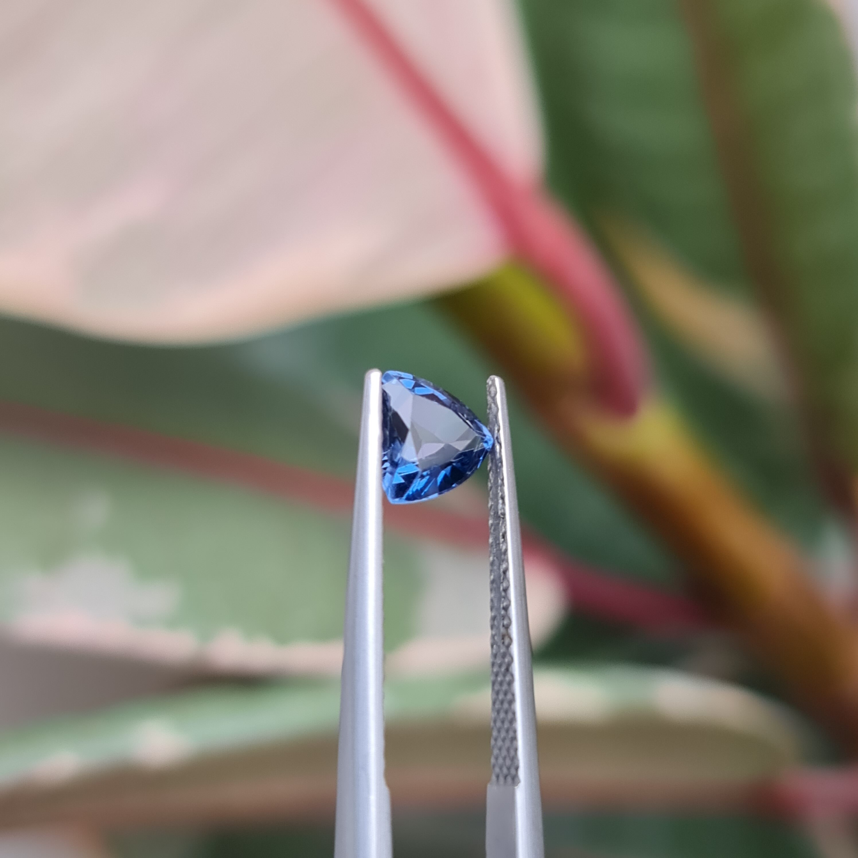 Natural Blue Spinel 0.90ct. Deep Blue trillion shape. | Etsy