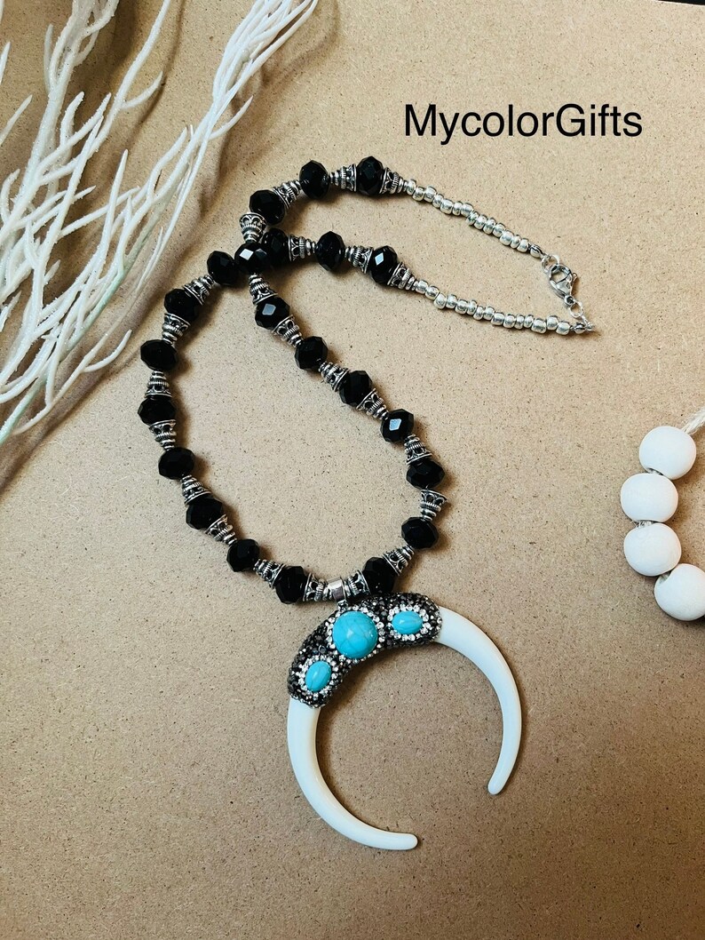 Crescent Moon Necklace. Bead Necklace, Black and Silver Beads. - Etsy