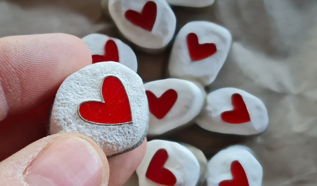 Double Set, RED HEART, Stone With Decorative Element - Etsy