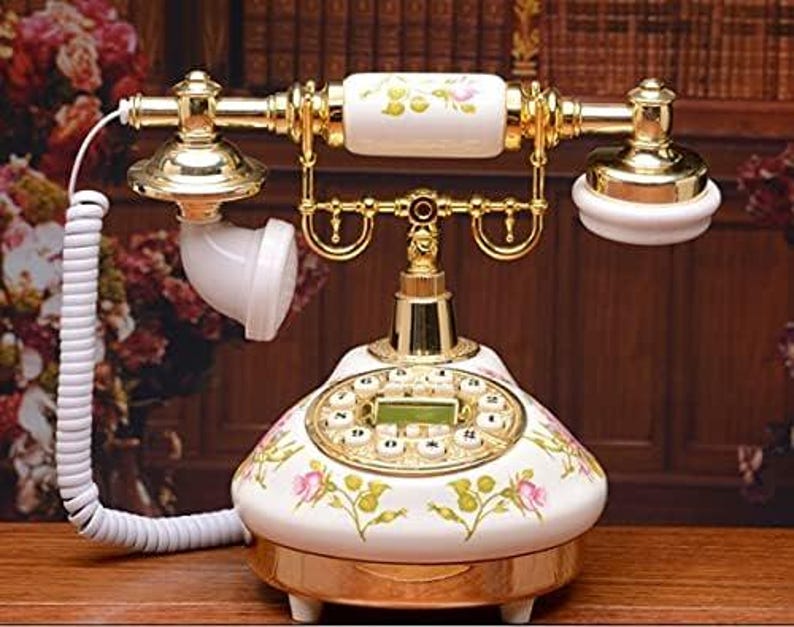 DESIGNO Retro Corded Landline Telephone: Classic 60s Style, Replica ...