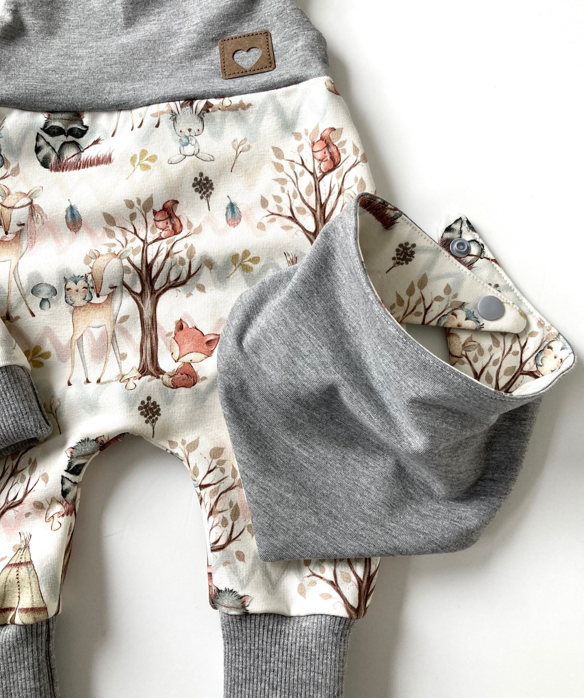 Baby Strampler Mütze und Halstuch Set Waldtiere | Etsy