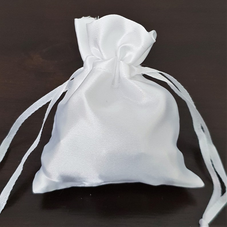 Soft and Smooth Satin Silk Pouches 8 X 10cm With Drawstring, Jewellery ...