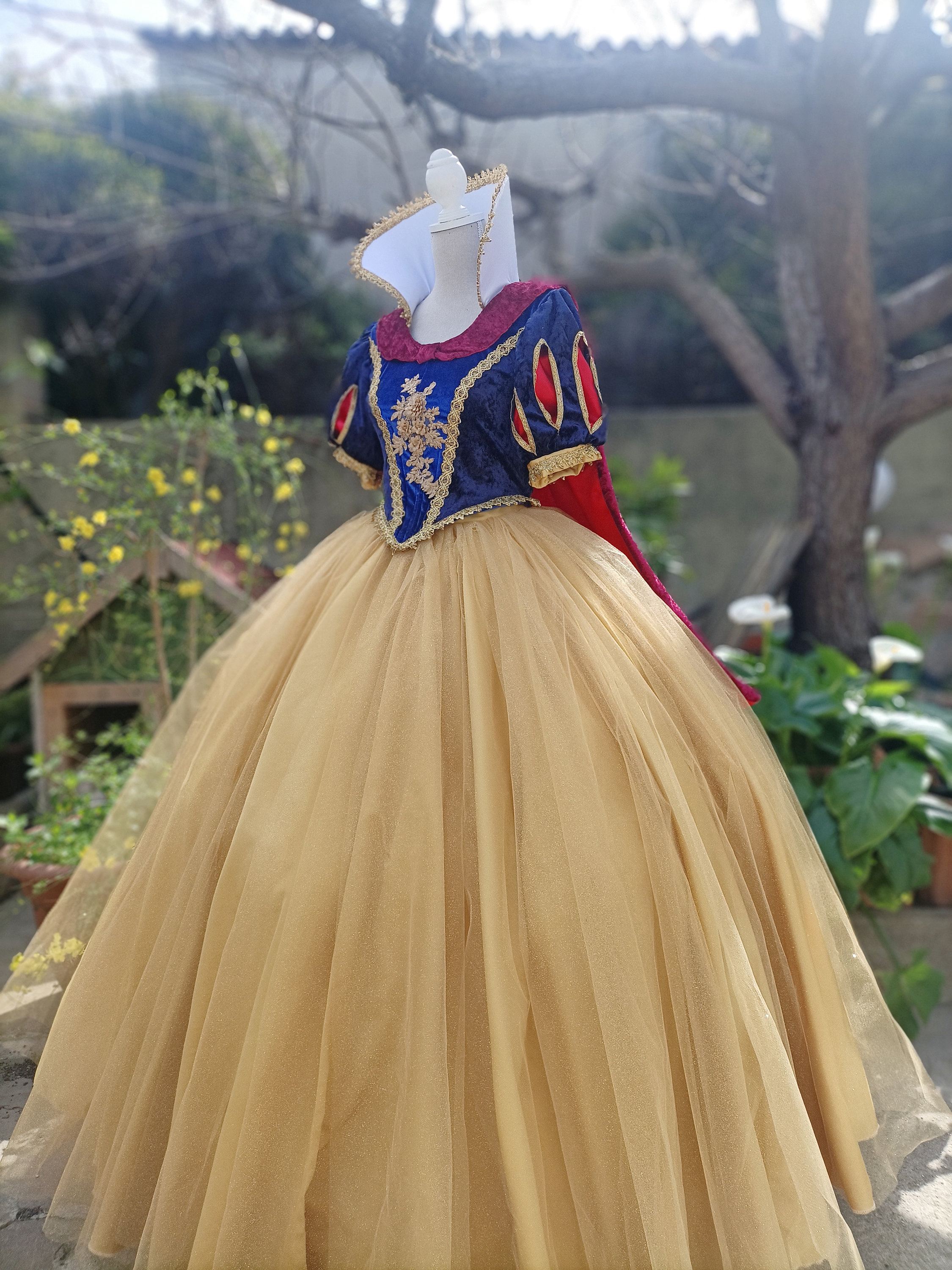 Snow White Deluxe Princess Dress Costume - Etsy