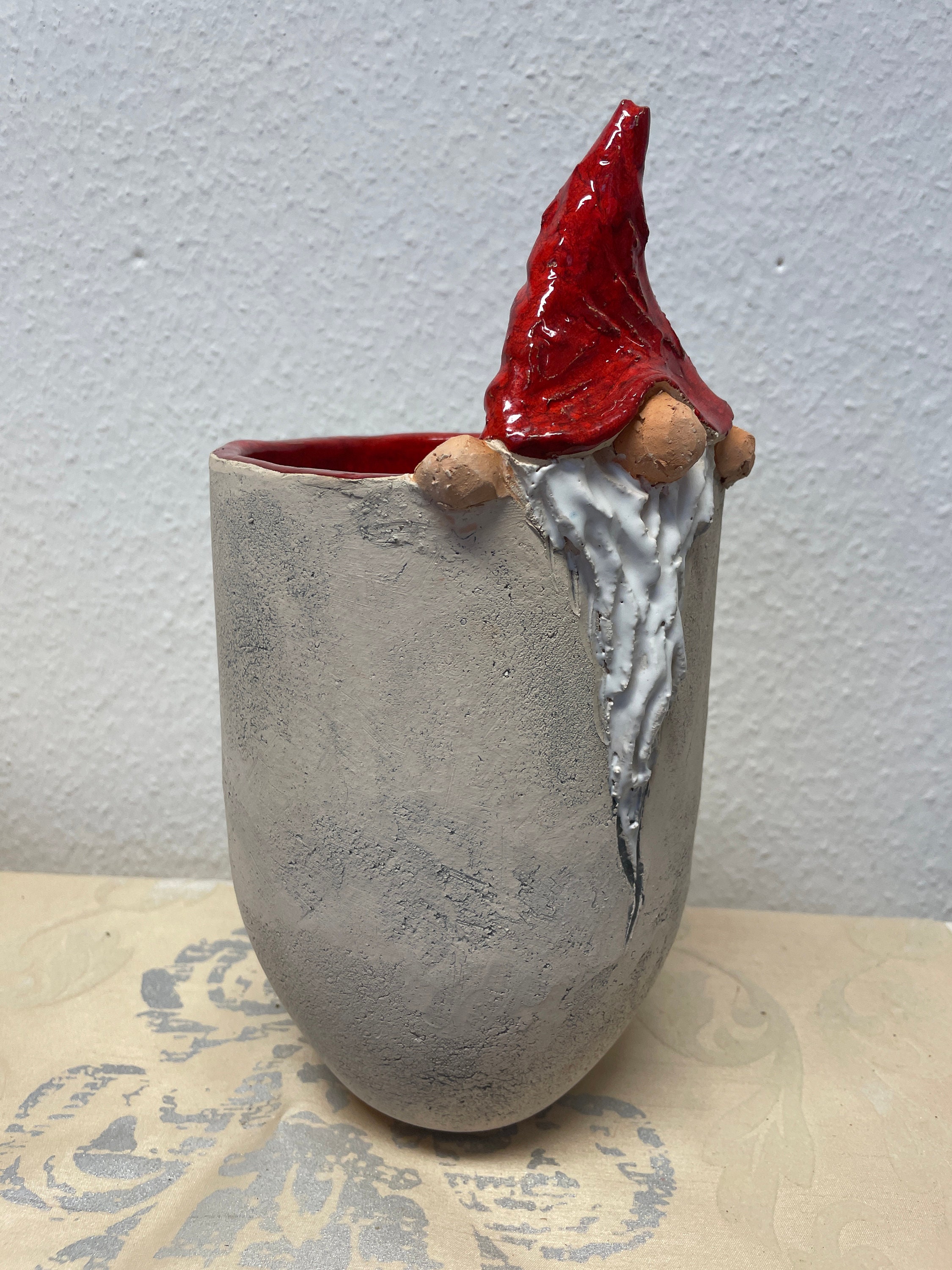 2er Set handgetöpferte Keramik - Vasen Weihnachten Deko Wichtel ...