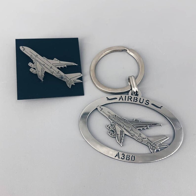 Metal Keychain With Airplanes, Airbus 380, Airbus 320, Airbus 321 Neo ...