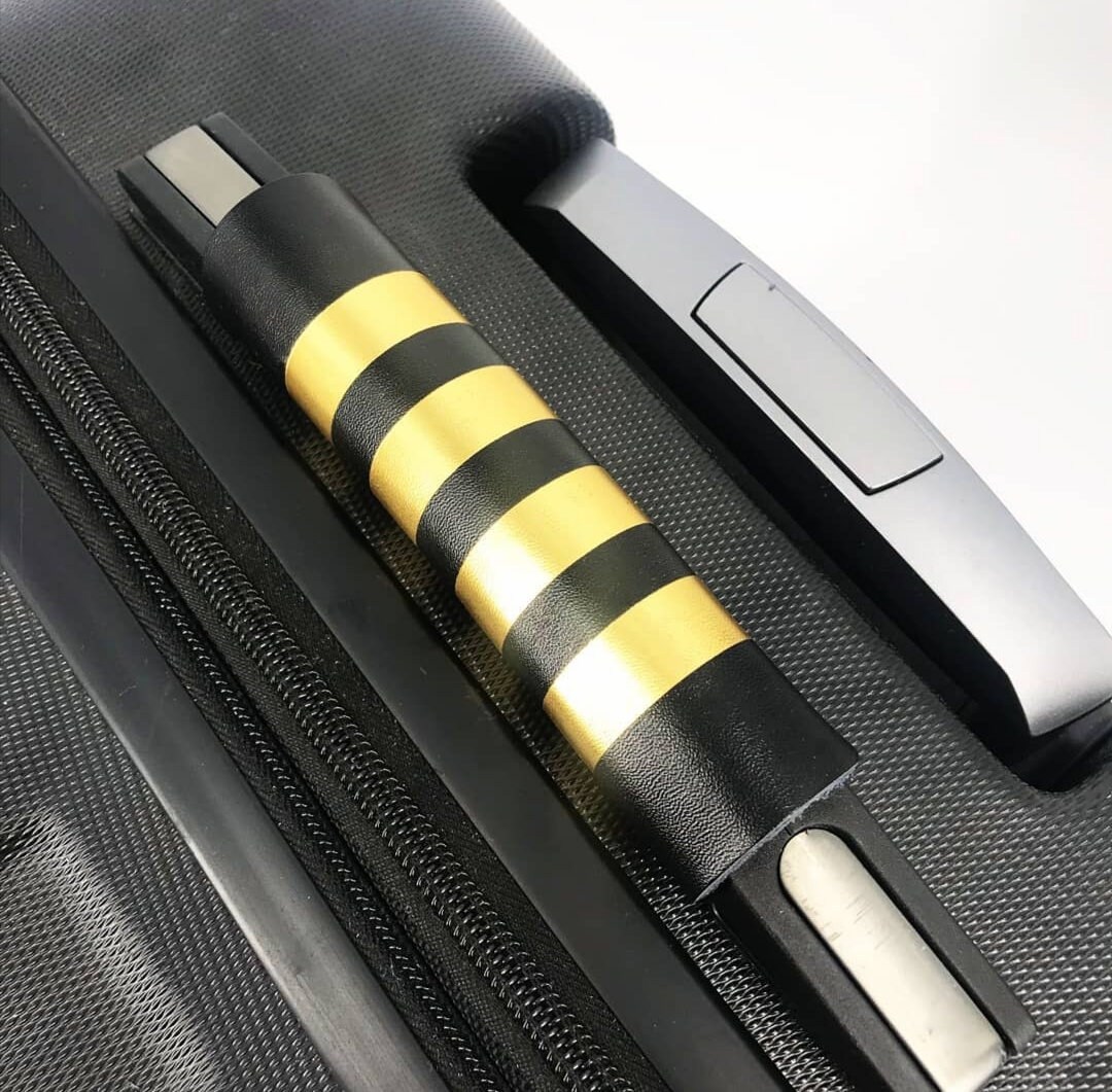 Case on the Handle of a Suitcase for Crew. Gift for Captain. Gift Fot ...