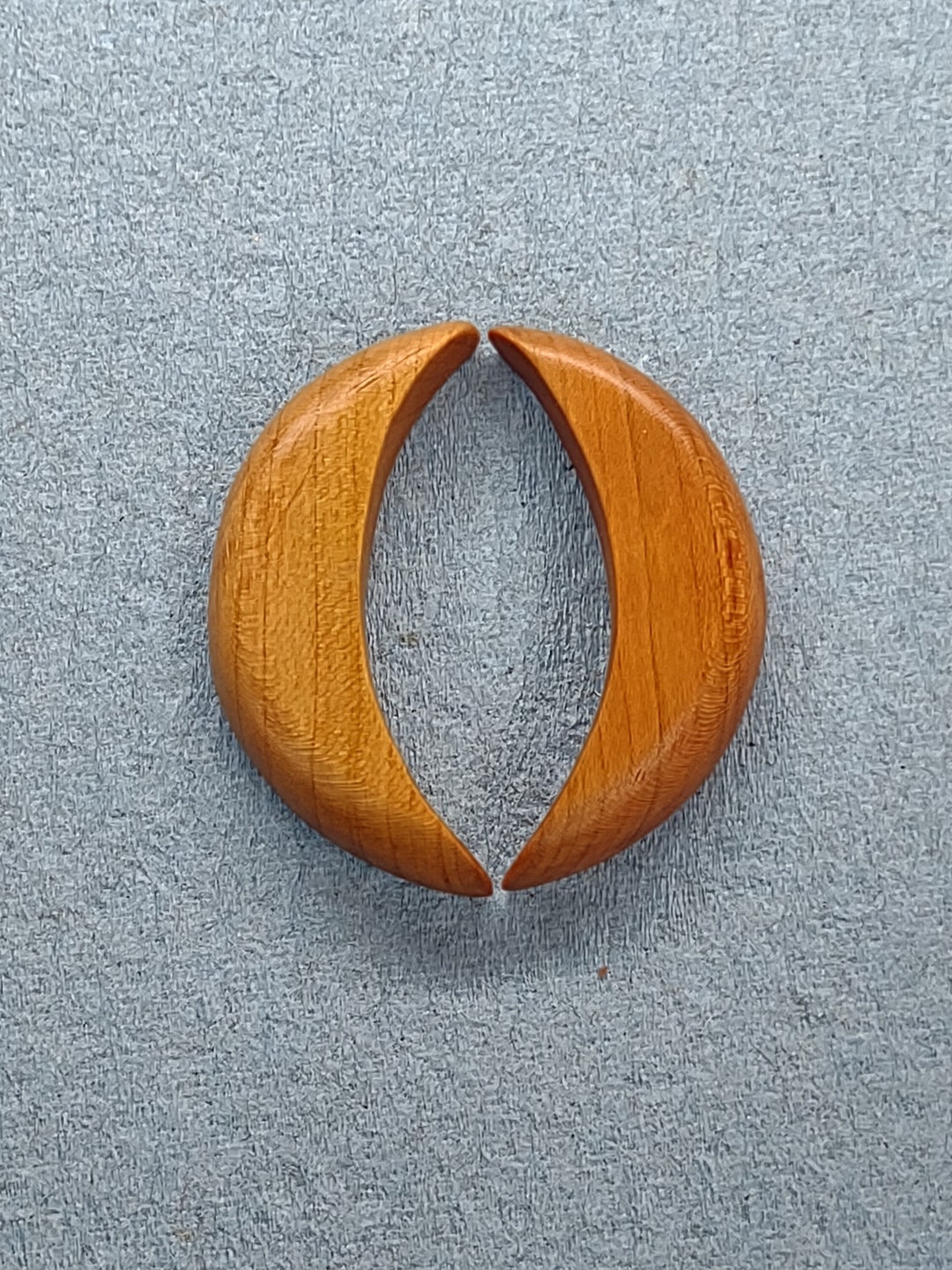 Item 921 - Yin-yang Jiaobei Moon Blocks, Hand Formed From Cherry ...