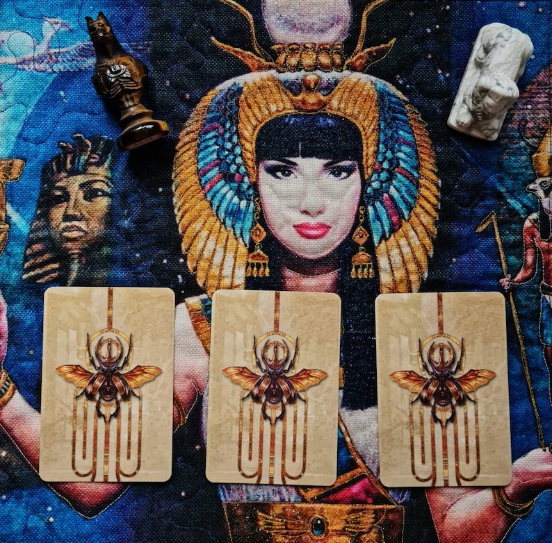 Egyptian Goddess Iss /auset Altar Cloth/tarot - Etsy