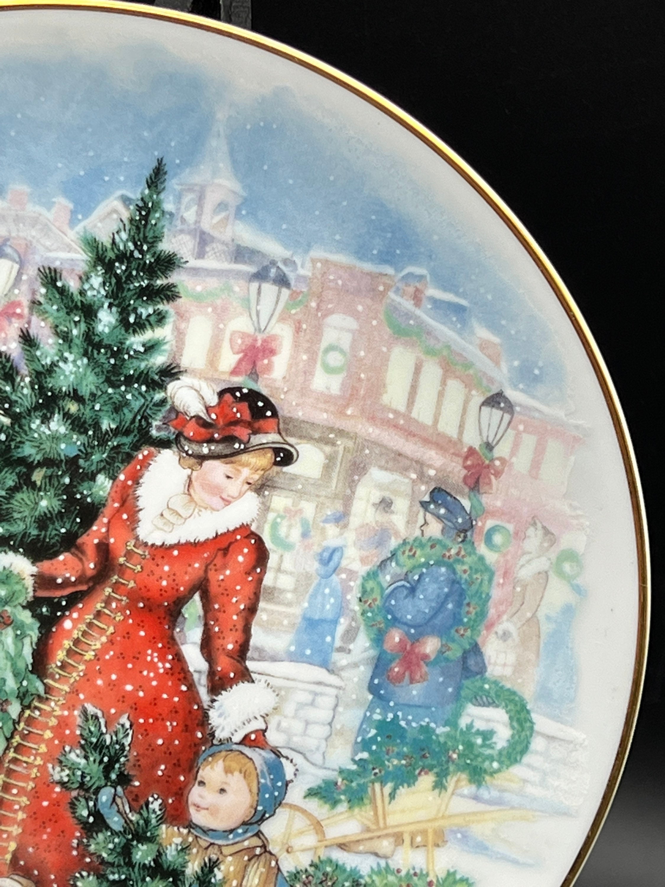 Avon Plate, Bringing Christmas Home - Etsy