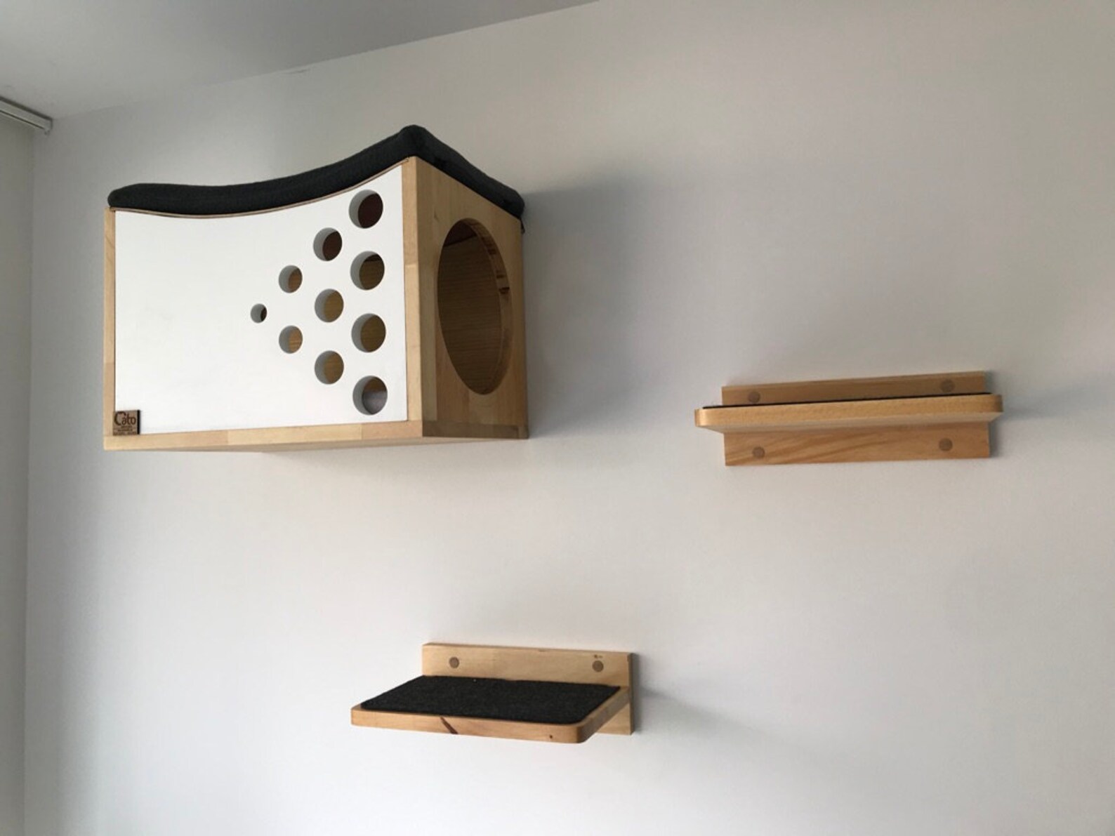 Deluxe Wall Mounted Double Resting Box - Etsy