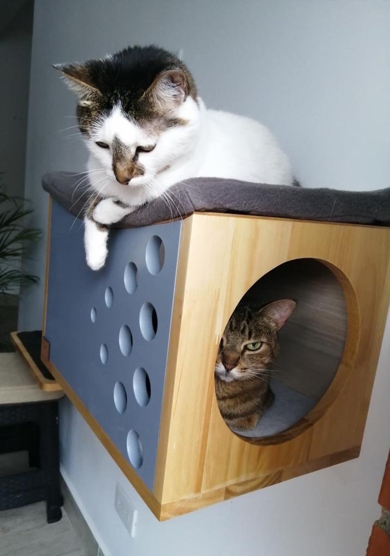 Deluxe Wall Mounted Double Resting Box - Etsy