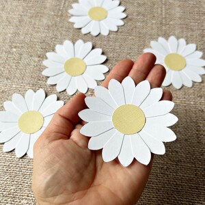 3 Daisy Cardstock Cutouts daisy Theme Party What Will - Etsy