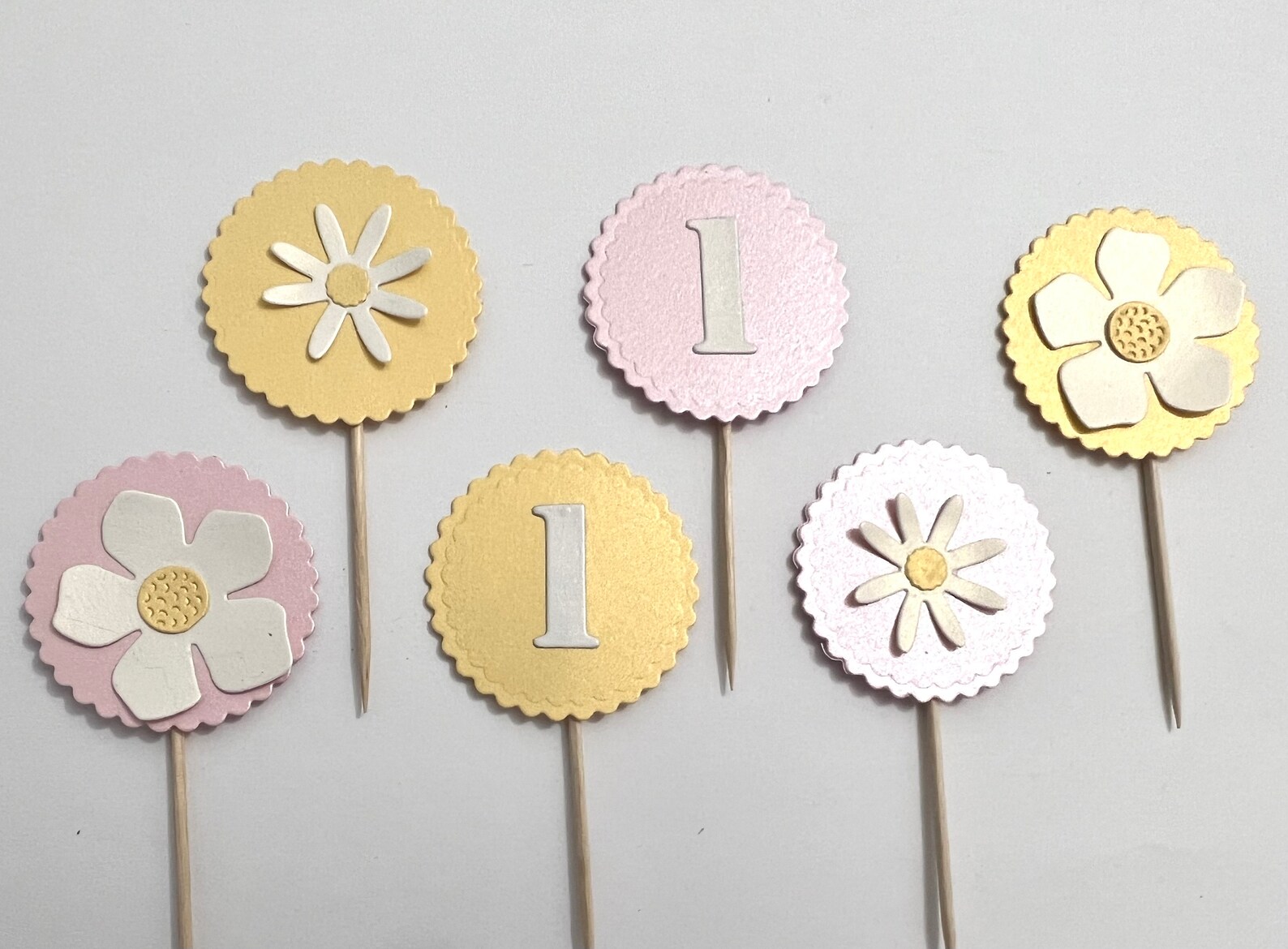 Daisy Cupcake Toppers Daisy Party Decorations Daisy 1st - Etsy