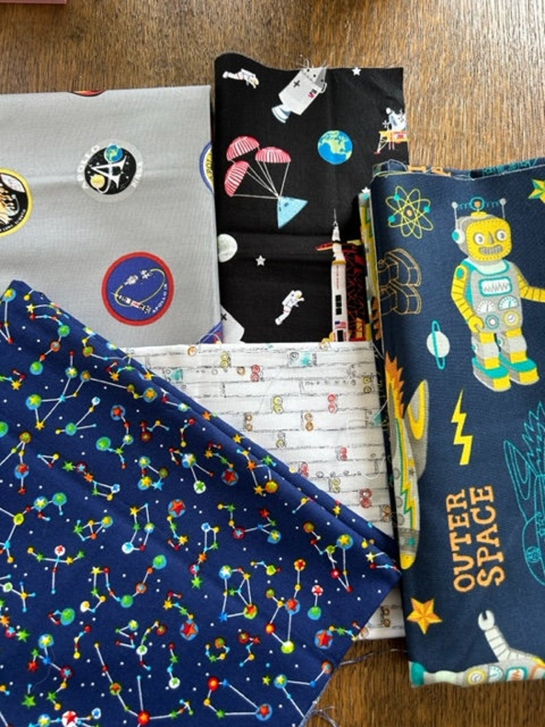 Curated Space-themed Fabric and Scrap Bundle - Etsy