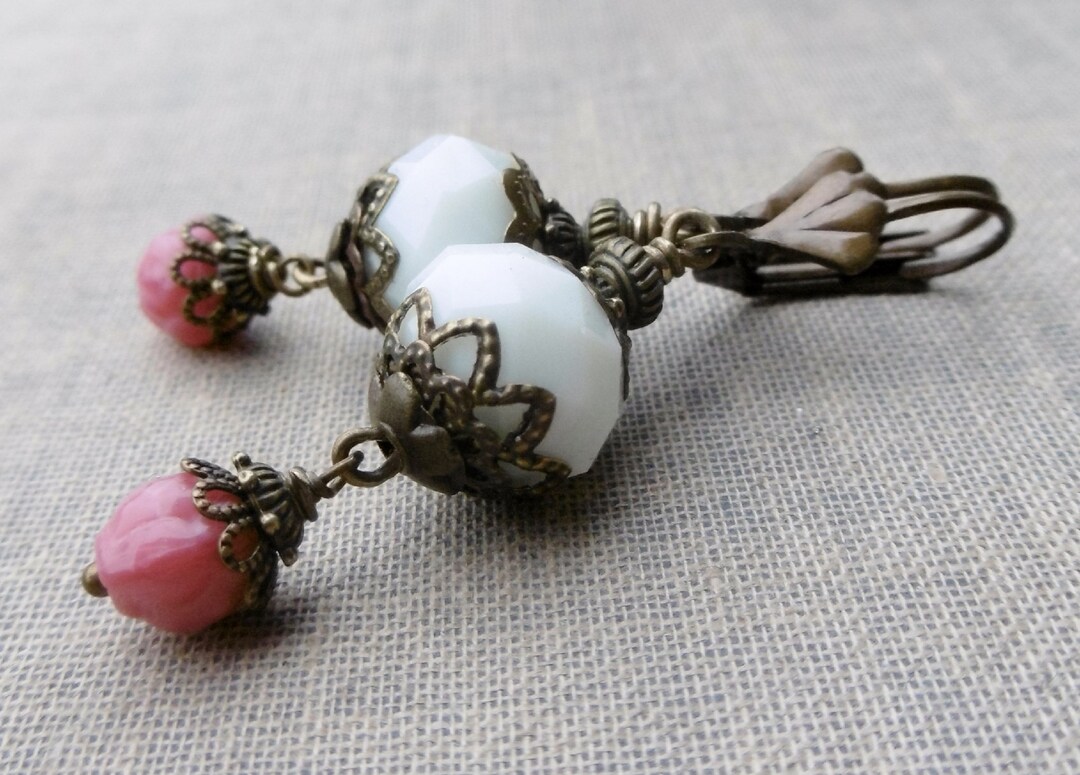 Ohrringe Rosie weiß altrosa bronze-farben - Etsy.de