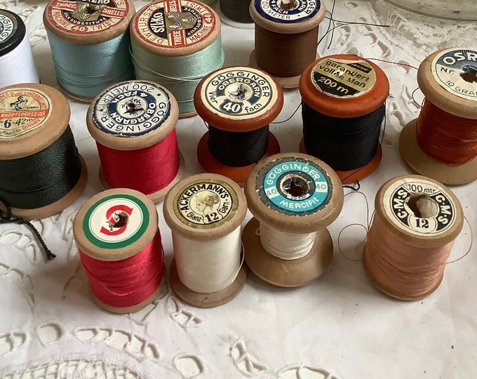 VINTAGE Decoration 19 X Old Wooden Thread Spools From Osram, Singer ...
