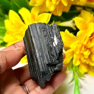Black Tourmaline Rough Stone 1 Piece - 100 Gram for Powerful Protection ...
