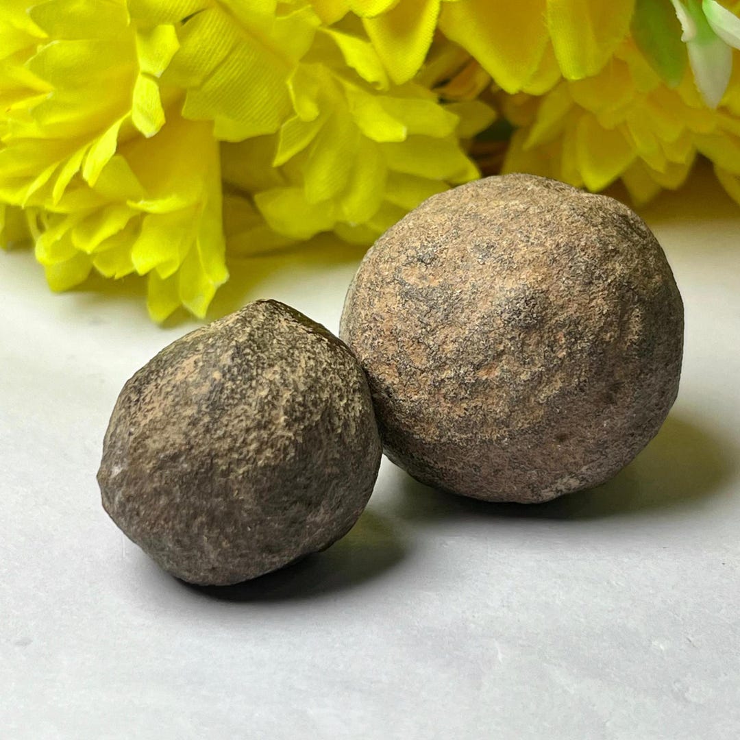 MOQUI MARBLE / BOJI Stone 'male/female' Pair Shaman Stone 104 Gram for ...