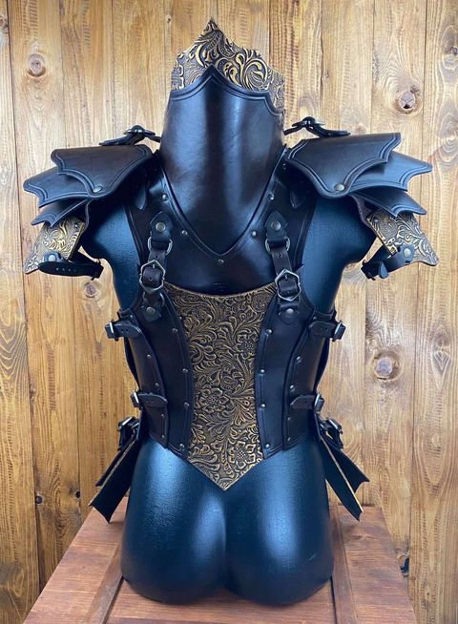 Decorated Leather Armor for Female Warrior Perfect for Role | Etsy
