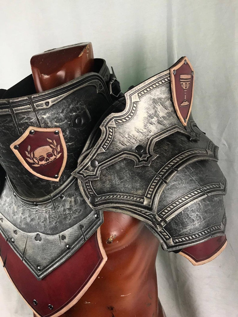 Decorated armor made in leather perfect for imperial style | Etsy