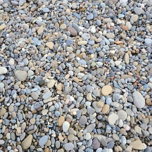 Free Shipping 50 Flat Rocks, 1 Inch to 2 Inch Flat Stones, Cairn Stones ...
