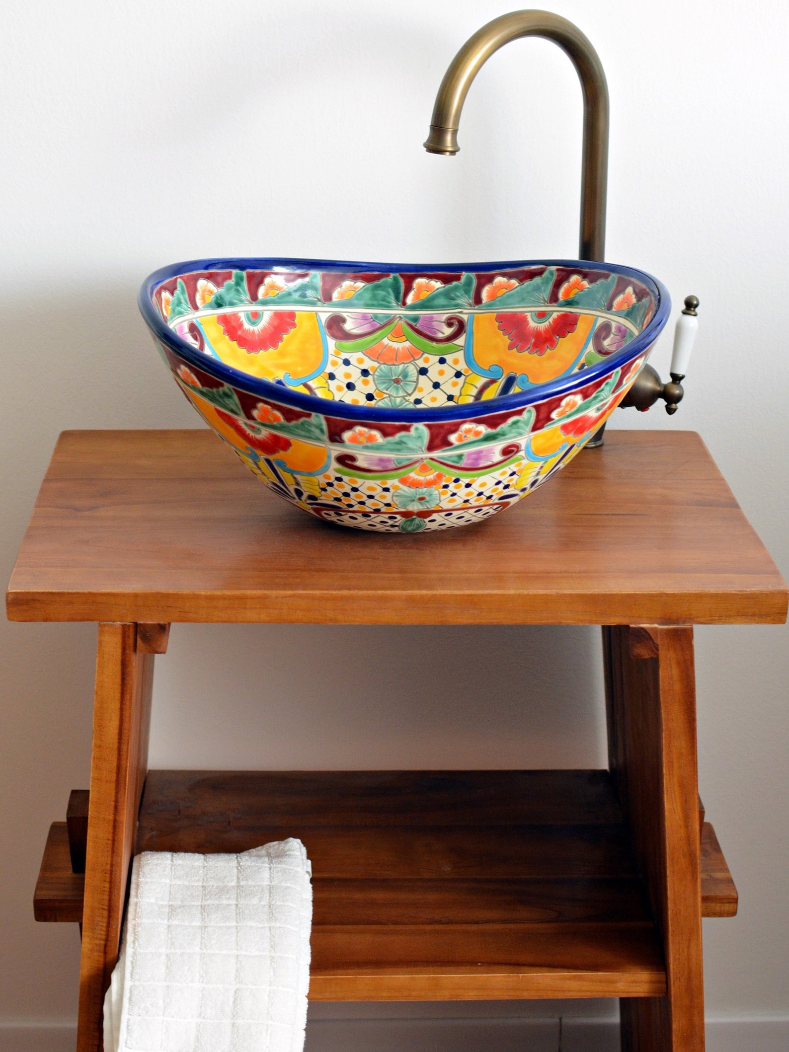 FRIEDA Oval Mexican Ceramic Washbasin, Handpainted Colorful Talavera ...