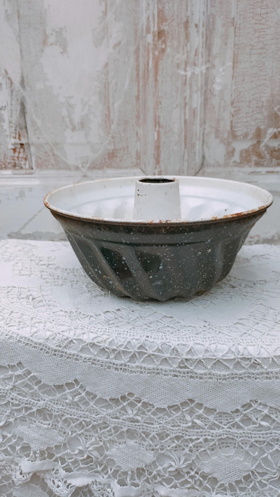 Enamel Baking Pan, Large, Bundt Cake Pan, Pot Cake Pan - Etsy