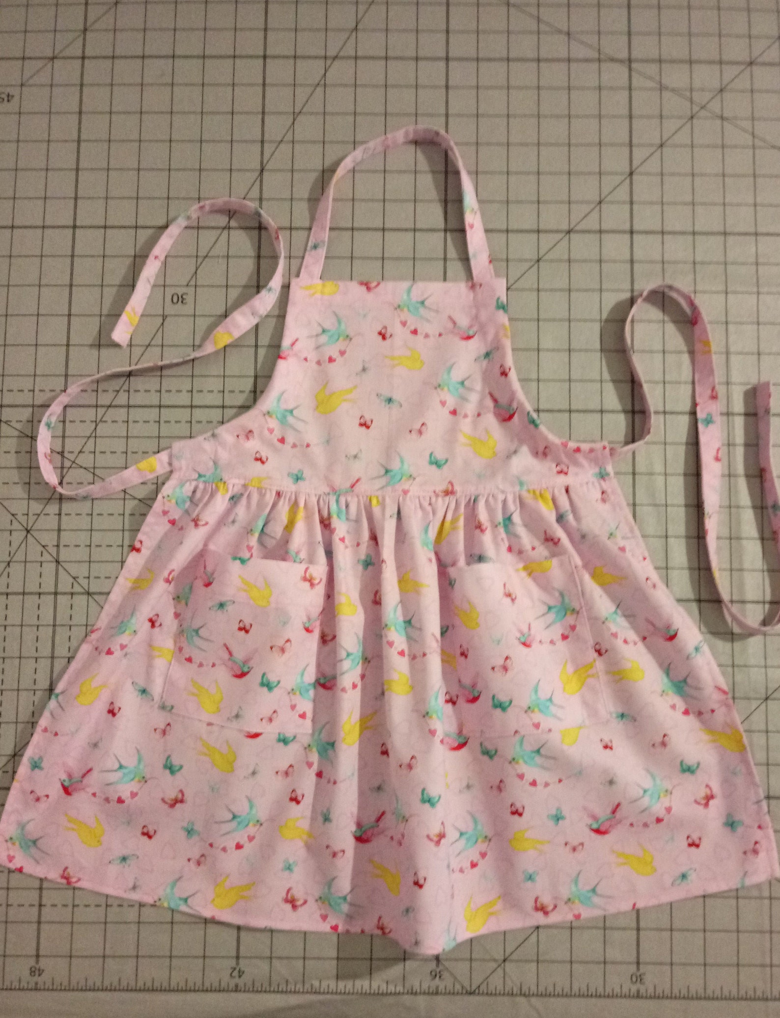 Mommy and Me Apron Valentine Apron Girls Pink Apron Hearts | Etsy