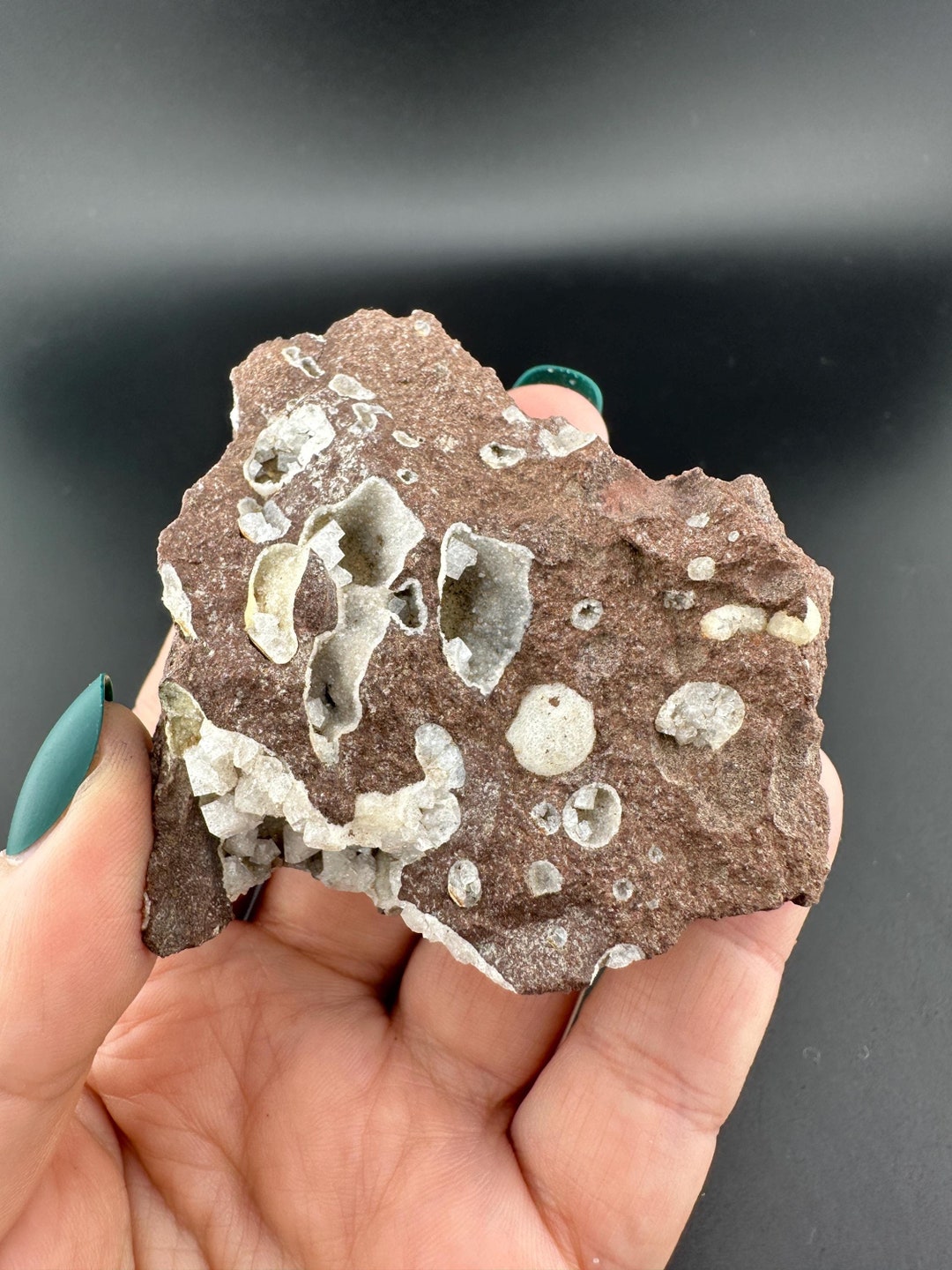 Zeolite Crystal - Beech Creek Quarry, Mount Vernon, Grant County ...