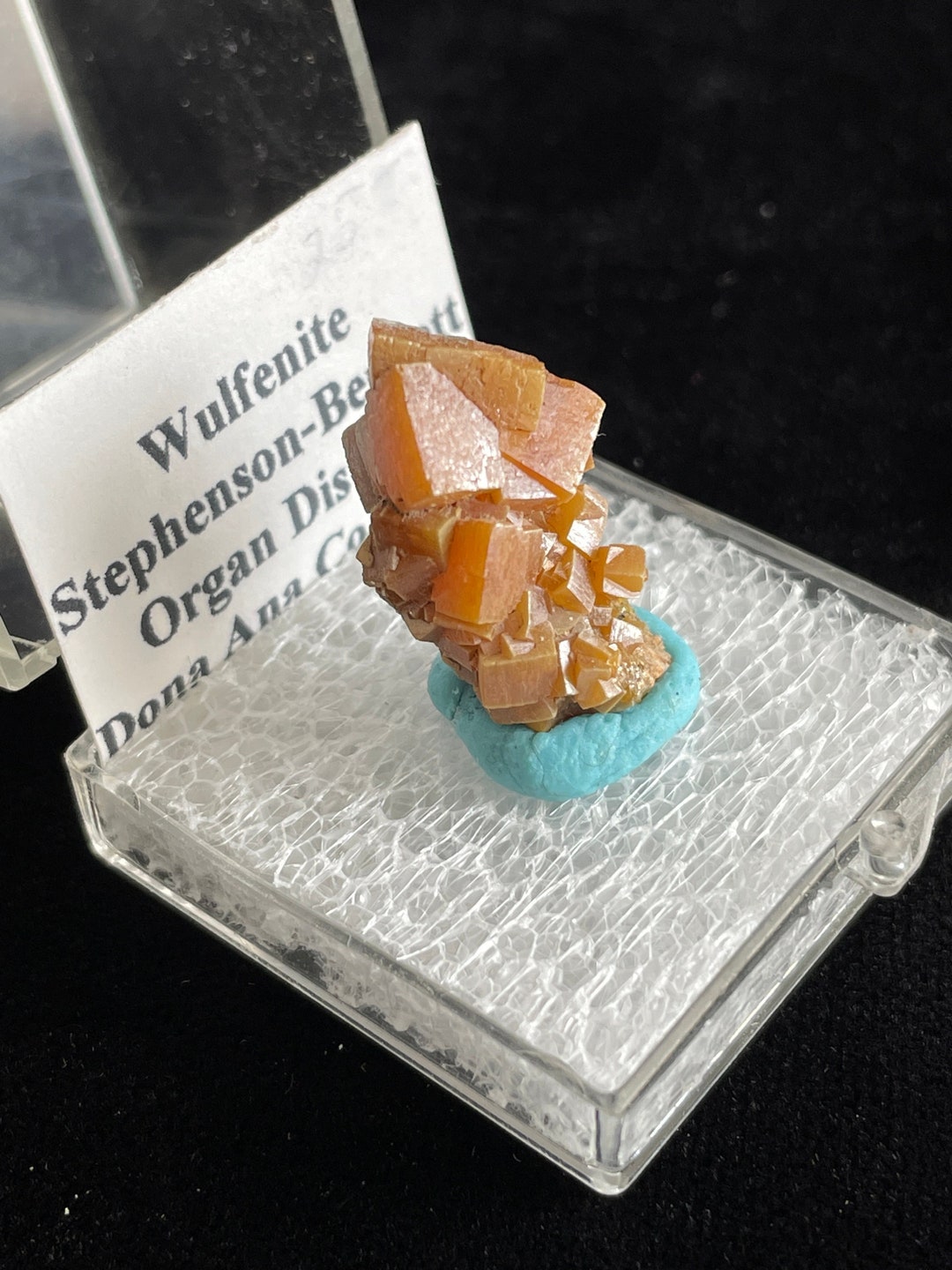 Wulfenite - Thumbnail Crystal - Stephenson-bennett - Organ District ...