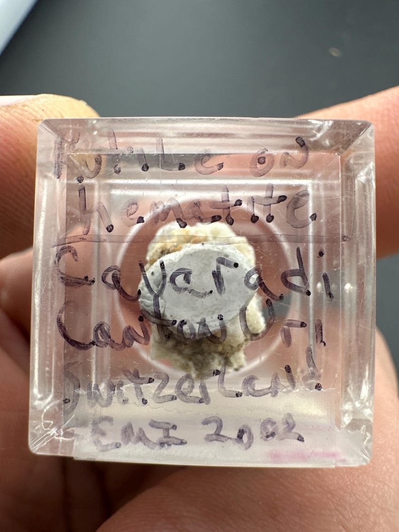 Rutile on Hematite - Micromount Crystal - Cavaradi - Canton Uri ...