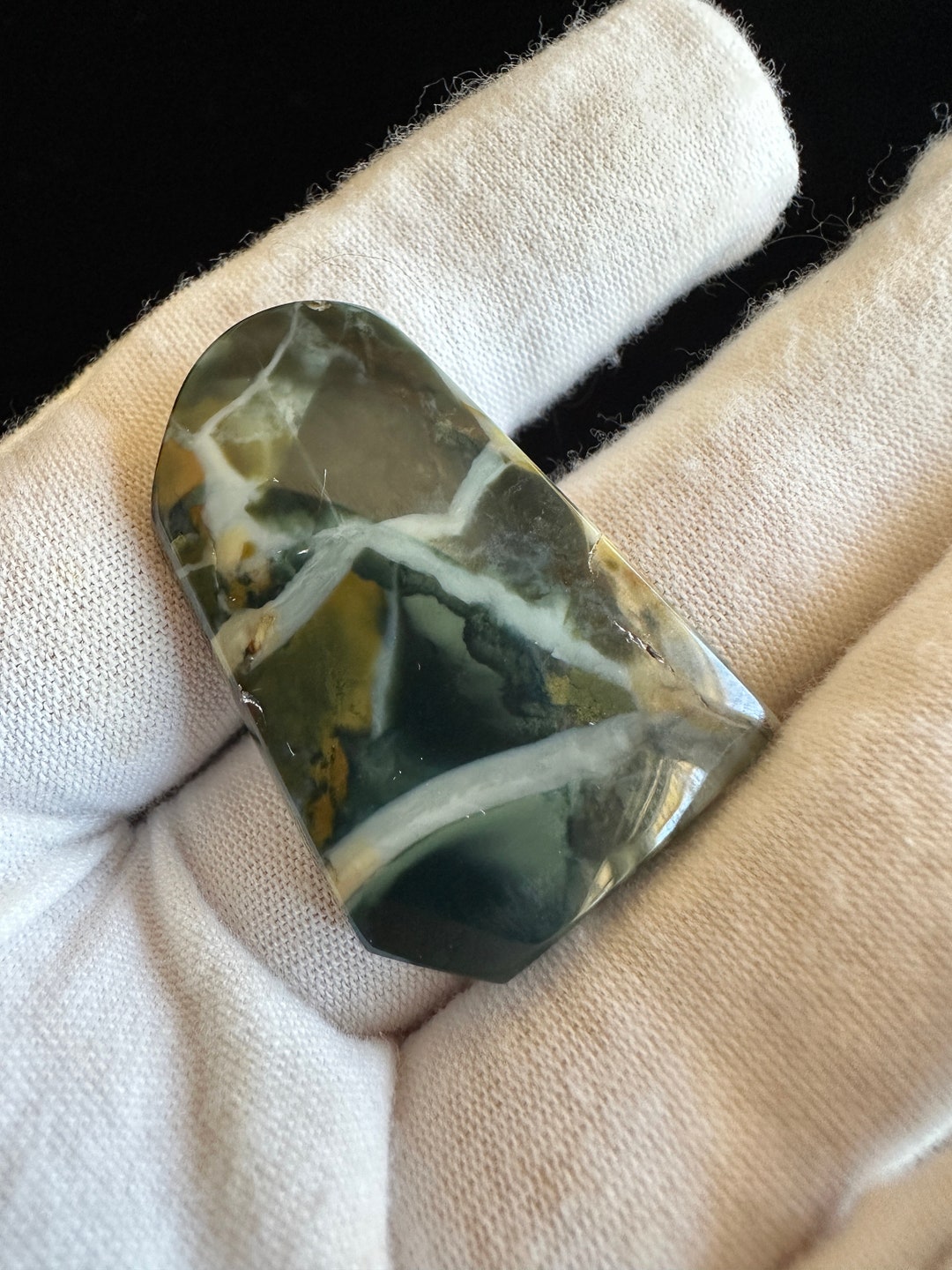 Morrisonite Jasper - Freeform Cabochon - Owyhee Canyon in Eastern ...