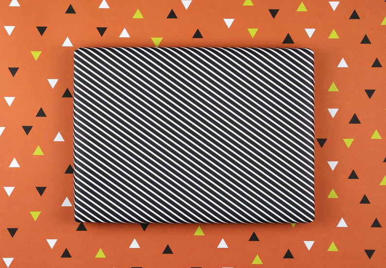 Gift Wrap Sheet, 50 X 70 Cm, Triangles, Pattern // Gift Wrap Sheet ...