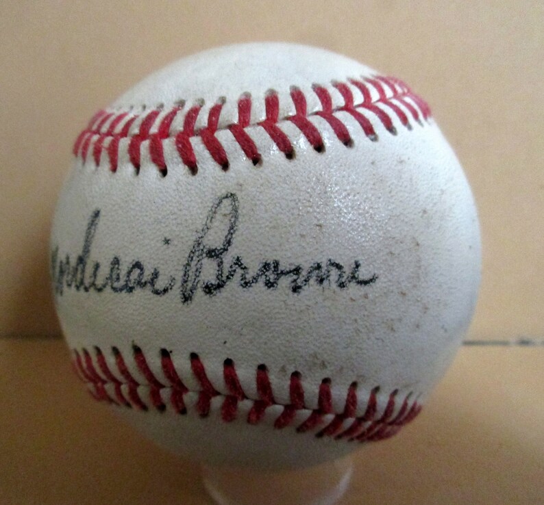 Mordecai three Finger Brown Replica Autographed | Etsy