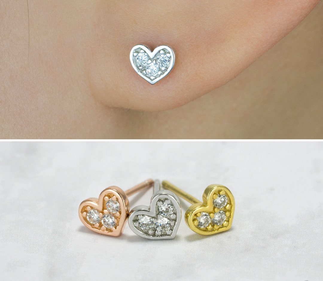 Tiny Heart Shaped Stud Earrings-925 Pendientes de plata de ley ...
