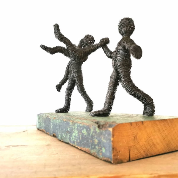 Wire Angel Sculpture - Etsy