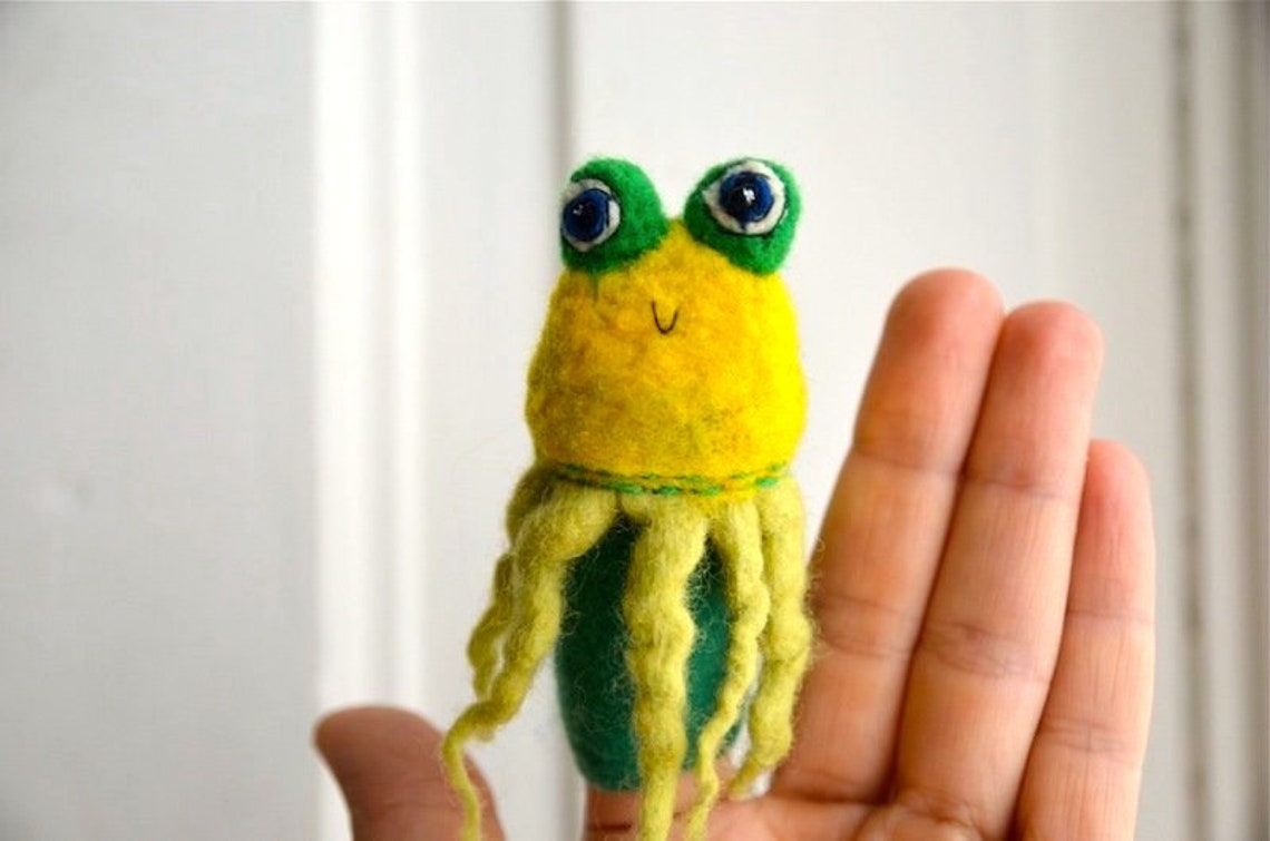 Finger Puppet Octopus - Etsy
