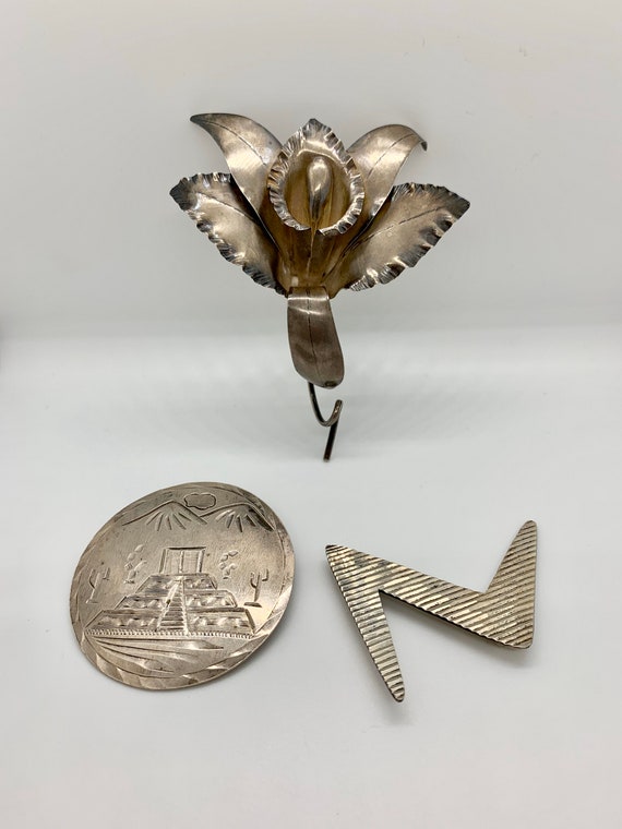 Vintage sterling silver pin - Gem